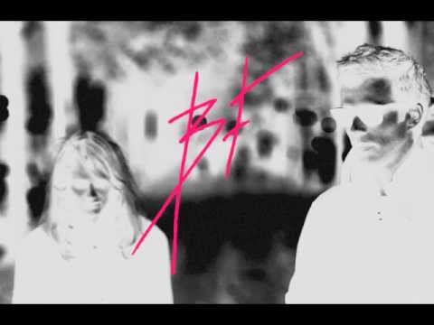 Blue Foundation "Dressed in black" feat. Sara Savery - YouTube