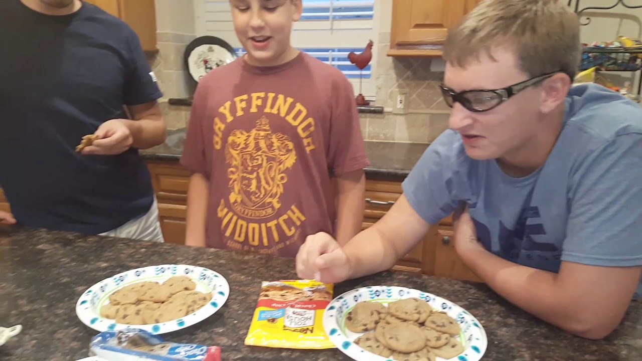 Cookie taste test challenge - YouTube