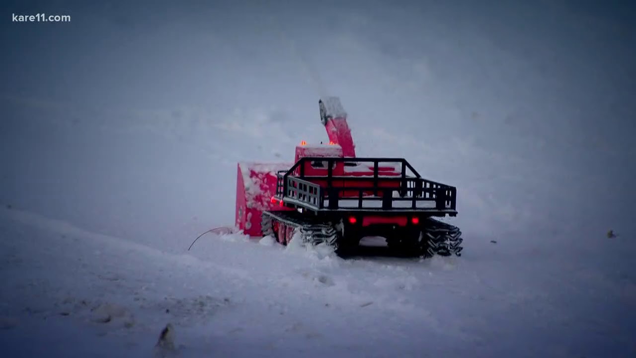 3D printed, remote-controlled snowblowers - YouTube