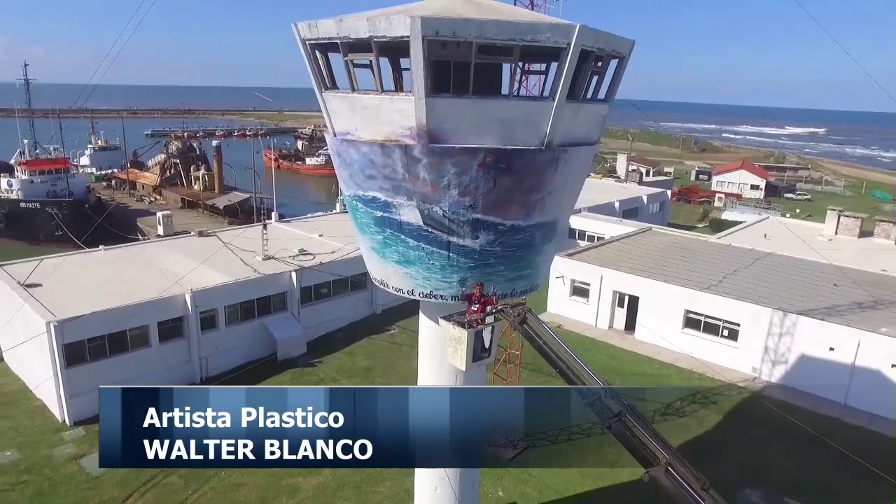MURAL en altura ARMADA LA PALOMA - YouTube