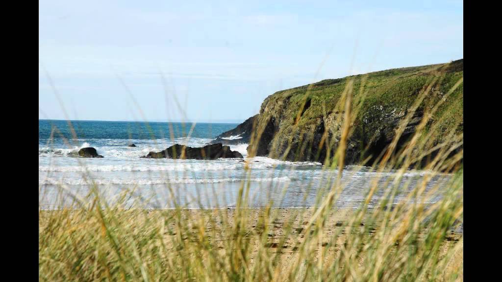 Lizard Peninsula Cornish Cottages. Nanplough Farm - YouTube