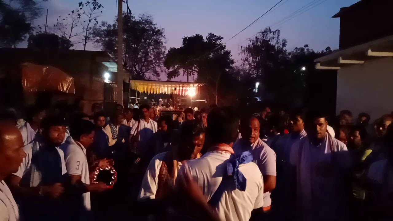 Panchasakha kirtan - YouTube