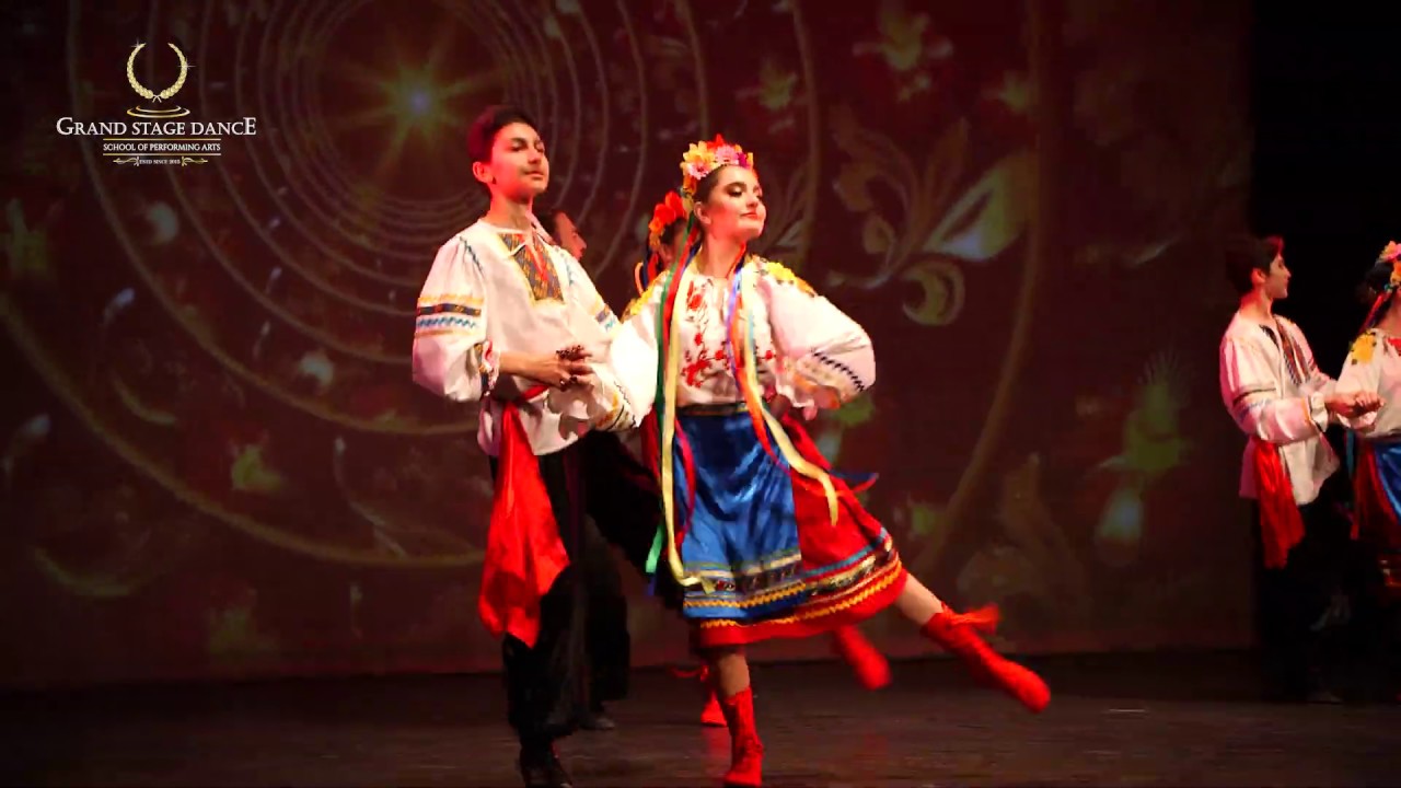 Ukrainian Hopak Dance l Grand Stage Dance - YouTube