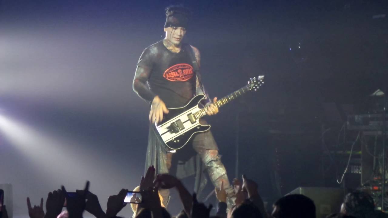 Sixx AM Stars Pittsburgh PA May 2016 - YouTube