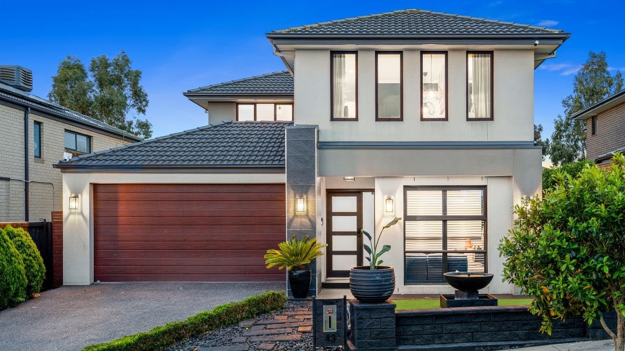 43 Ellaroo Circuit, Clyde North 3978 VIC - Z. Real Estate - YouTube