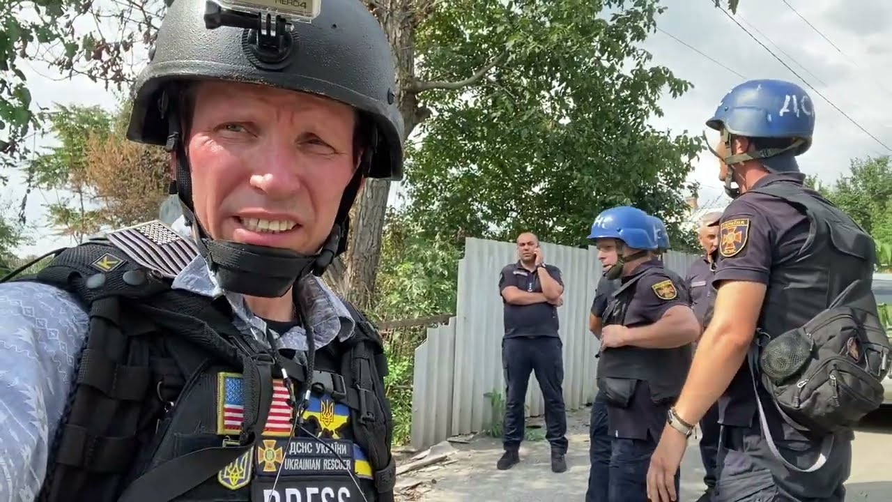 Ukrainian Firefighters - Rescue On The Front Line - YouTube