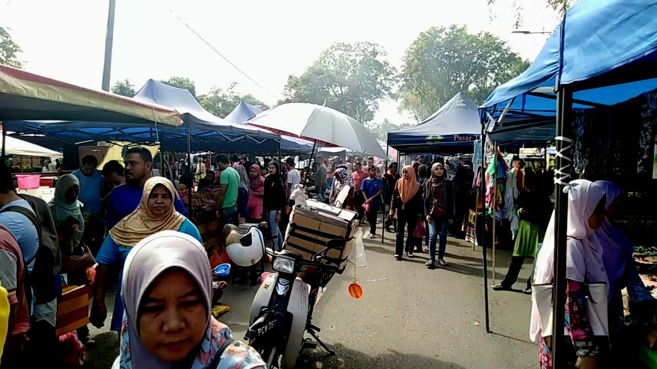 MALAYSIA LARGEST pekan sari - YouTube