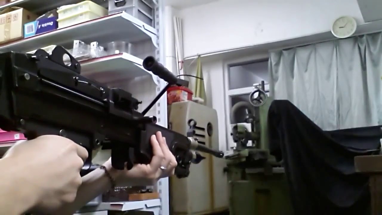 Daytona Gun HPA AK m249 Recoil Airsoft System - YouTube