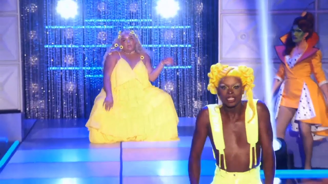 Kandy Muse vs Symone - BO$$ by Fifth Harmony - YouTube