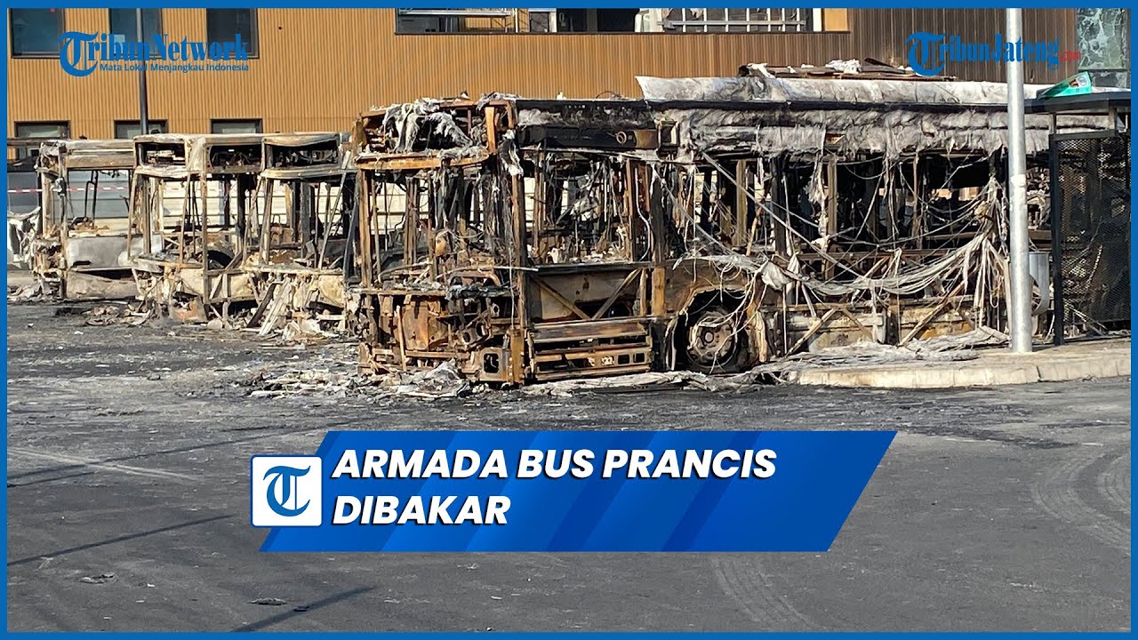 Detik detik Armada Bus Prancis Dibakar Massa Pakai Bom Molotov - YouTube