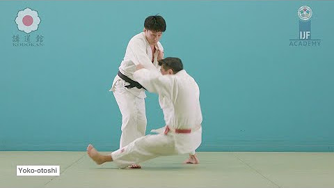 Yoko Sutemi waza Judo - YouTube