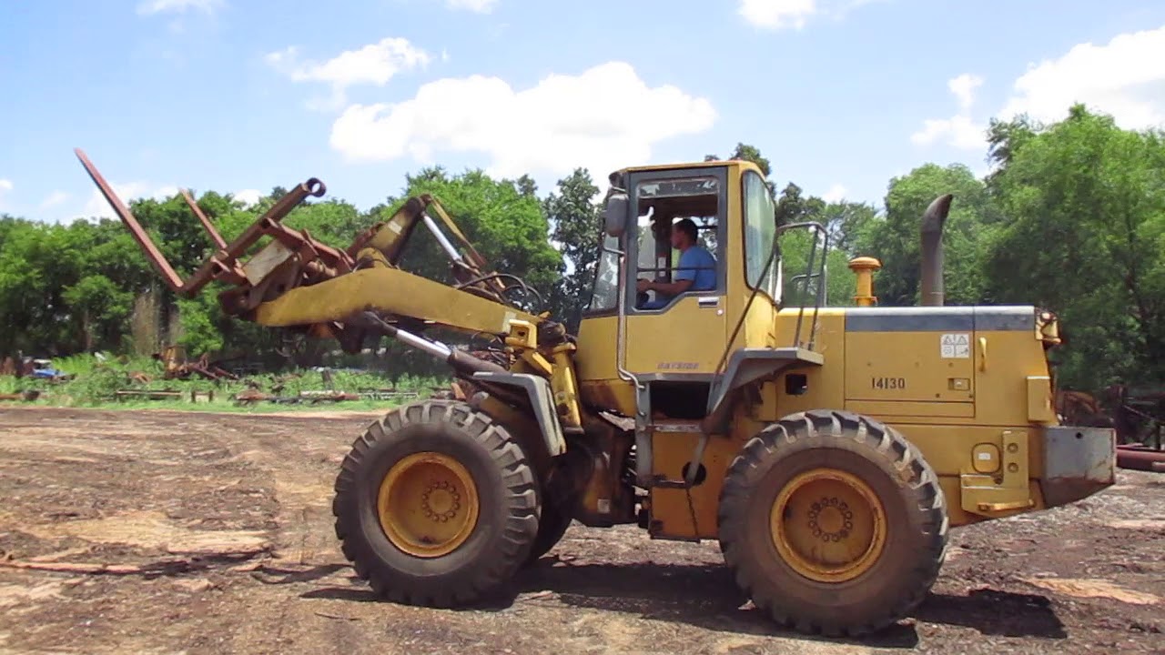 1998 KOMATSU WA250-3 - YouTube