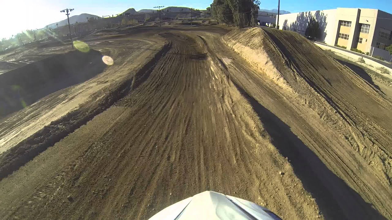 Milestone Raceway - Cédric Lucas in action - YouTube