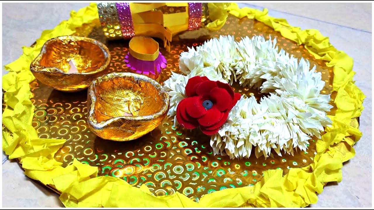 Mehndi Plates Decoration Ideas | Mehndi Plates Decor Ideas At Home ...