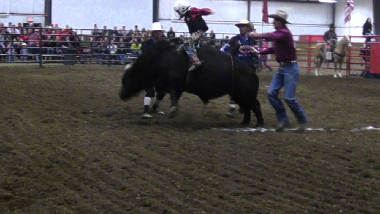 Cade Smith - Ames Extreme Bull Riding - YouTube