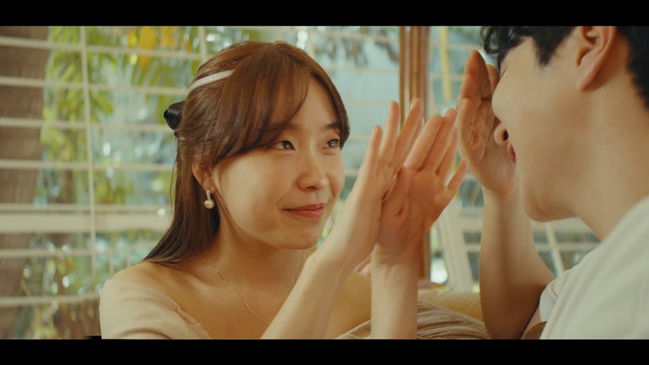 Sylvia Kim - Siguro nga, Kaya pala [Official Music Video] - YouTube