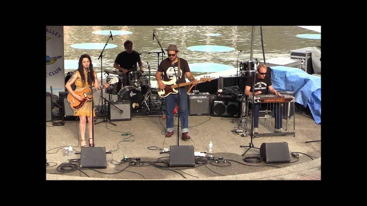 Treeline & Shaela Miller - Loving Me - YouTube