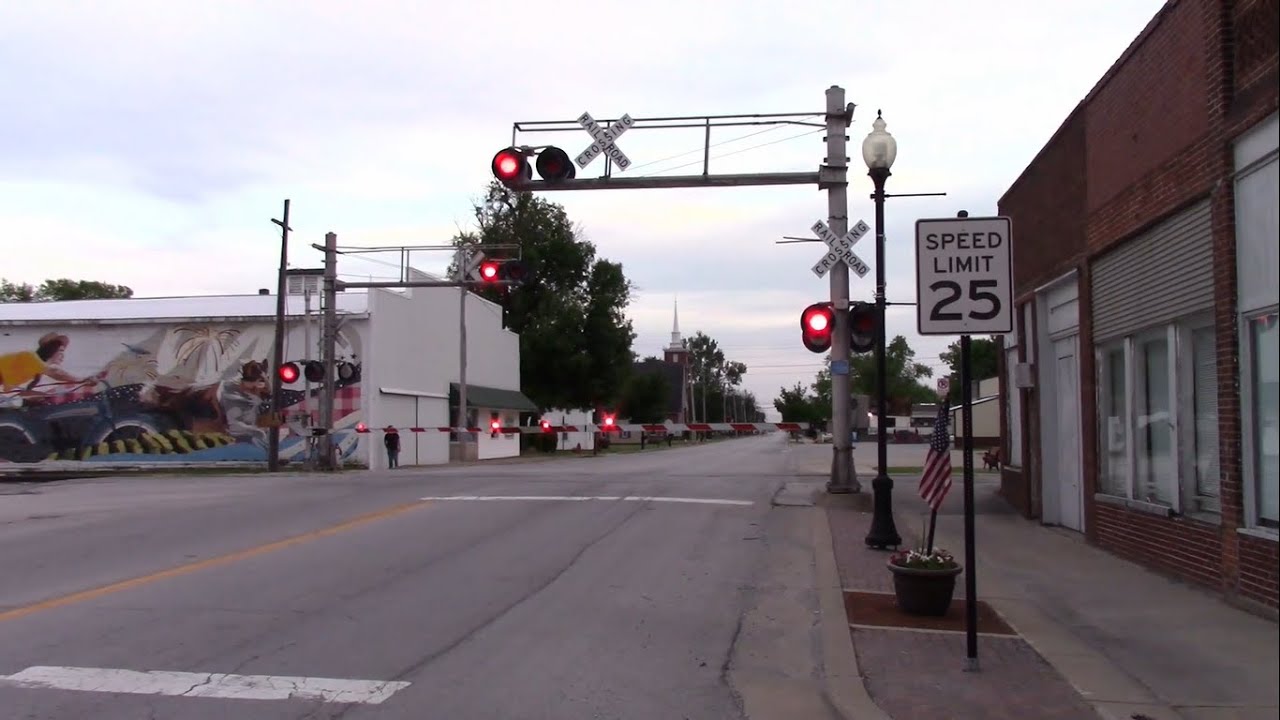 Range Street/U.S. Highways 24/231 Railroad Crossing - TPW 3442, TPW ...