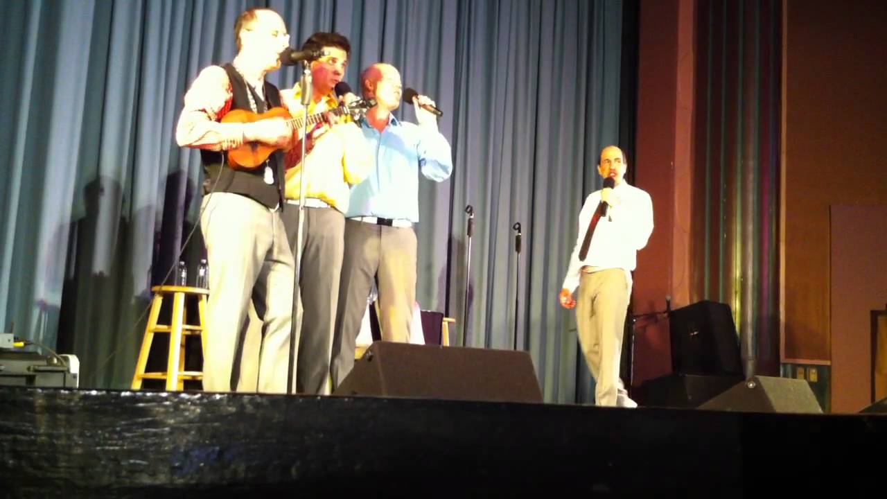 The Blanks- Ted's Band from scrubs "over the rainbow" - YouTube