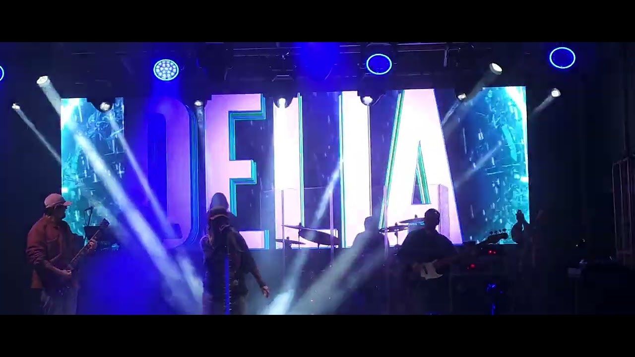 Delia - Da, mamă (Live at City Park Mall) - 27.10.2024 - YouTube