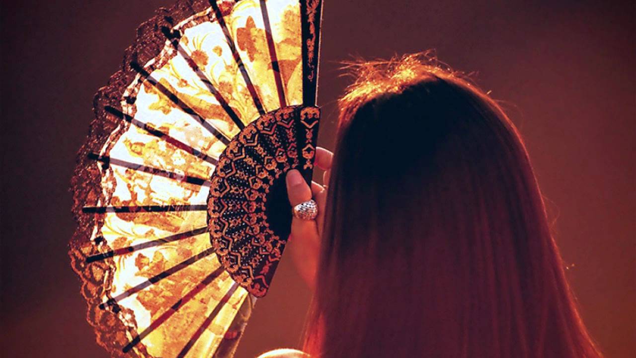 Alex Flip - Dilena (Michael Retouch Remix) - YouTube