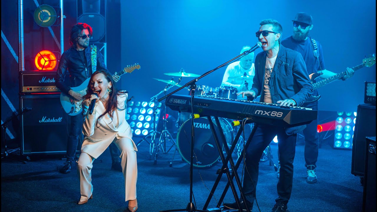 LOVE ME AGAIN (John Newman cover) - MONACO cover band - YouTube