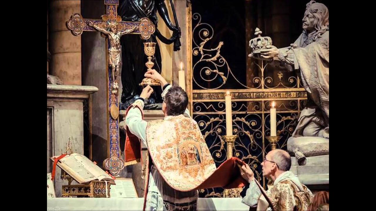The Mass: The Perfect Sacrifice to God - YouTube