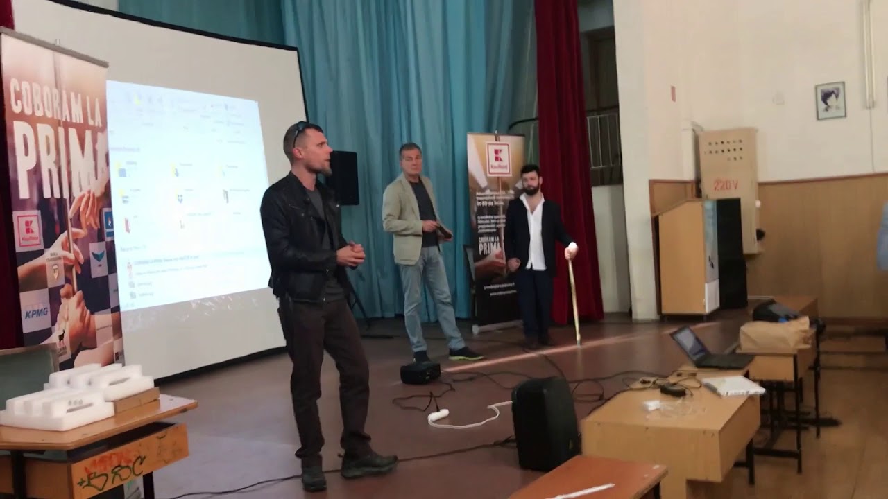 Constanta - Colegiul Ovidius - Caravana Coboram la prima in licee ...