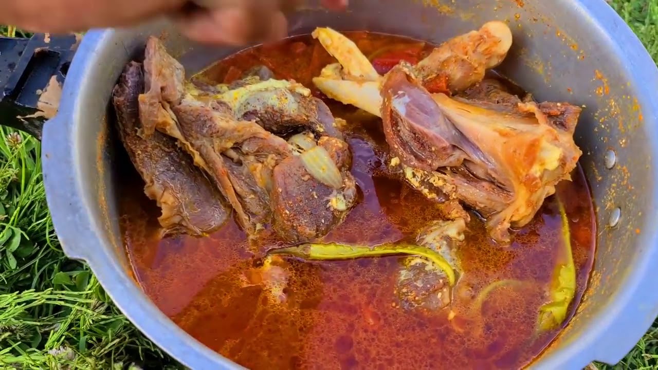 Mutton Raan Curry Recipe Mutton Raan in Pressure Cooker Mutton Raan ...