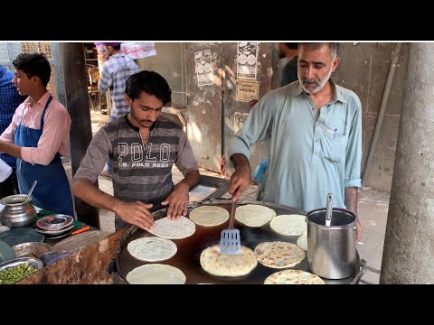 People Like To Eat Roadside Prepared Kabab Roll + Kabab Paratha 🫓 ...