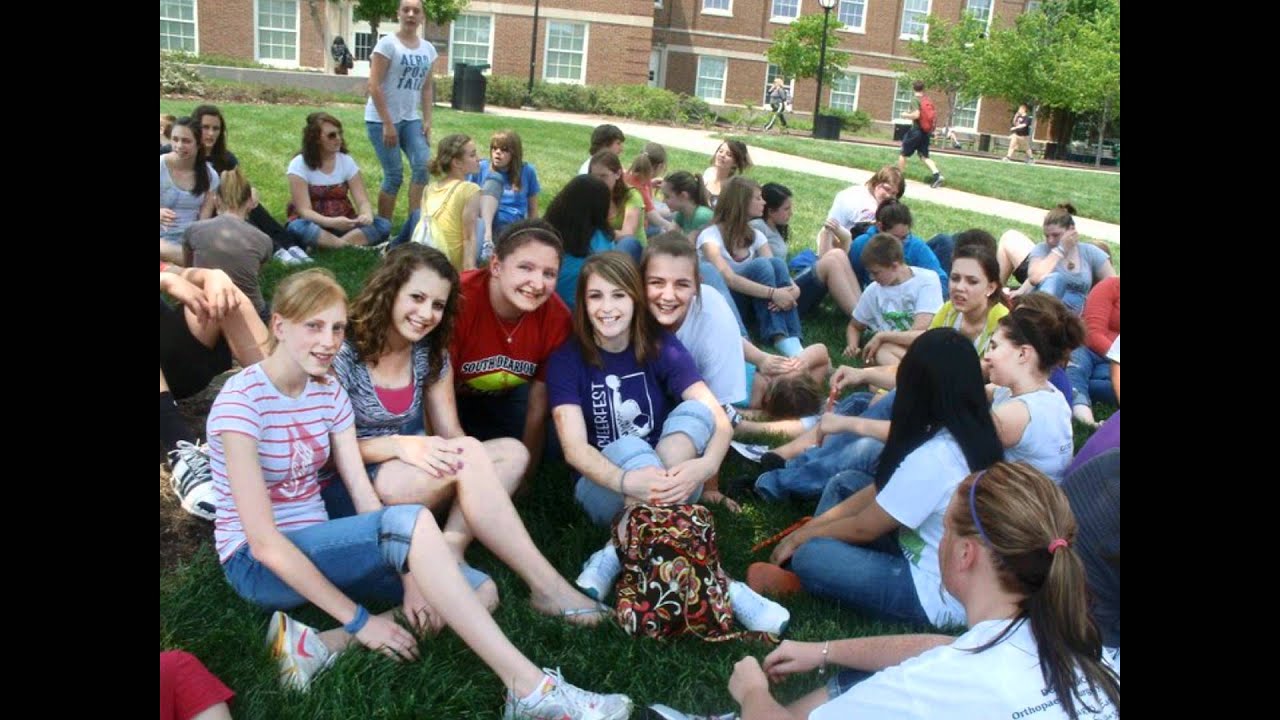 Friends & 8th grade. - YouTube