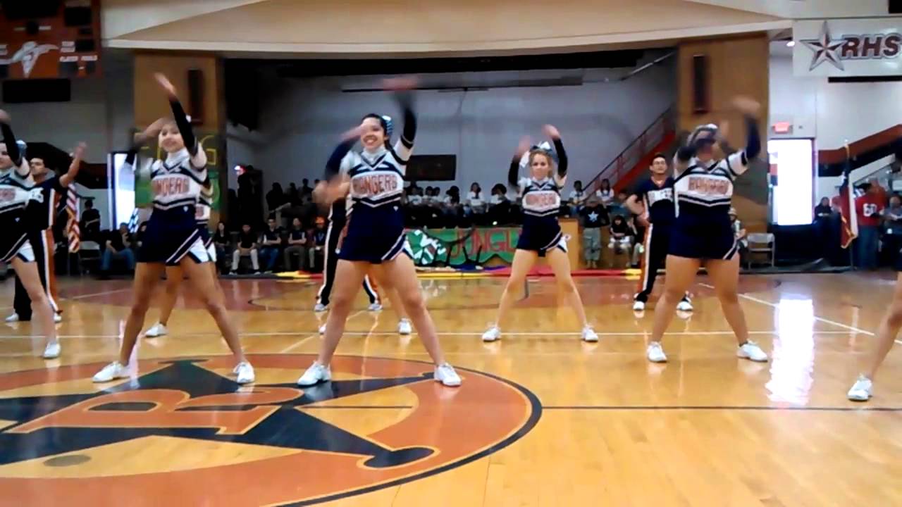 Riverside Rangers Varsity Cheerleaders - YouTube