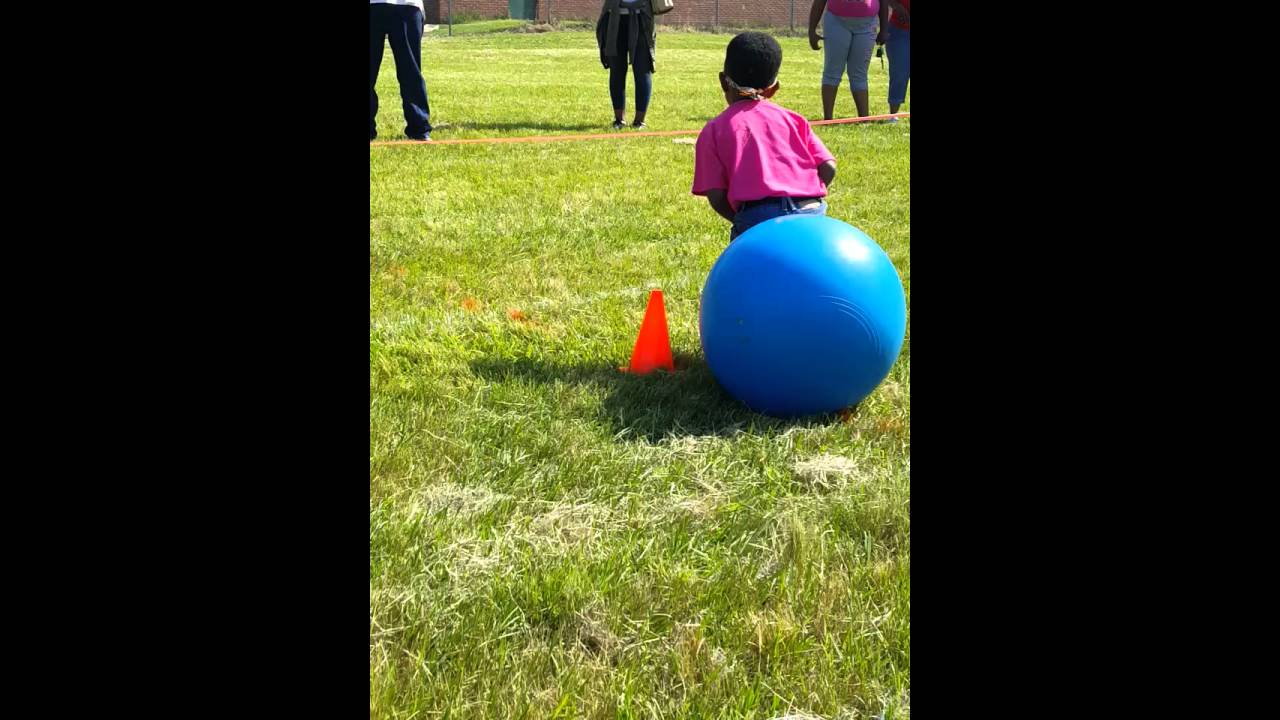 Gav Ball Hop Field Day 2016 - YouTube