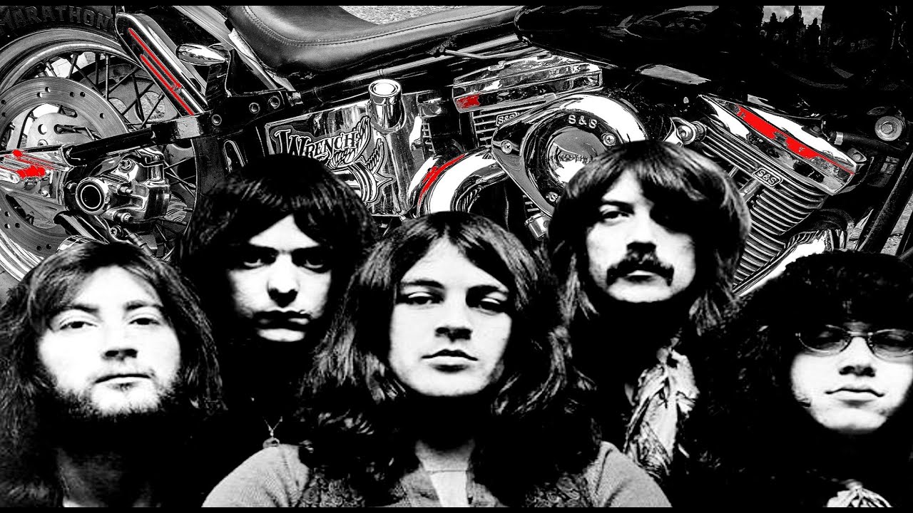 Motor Harley Davidson - Deep Purple - Highway Star. - YouTube