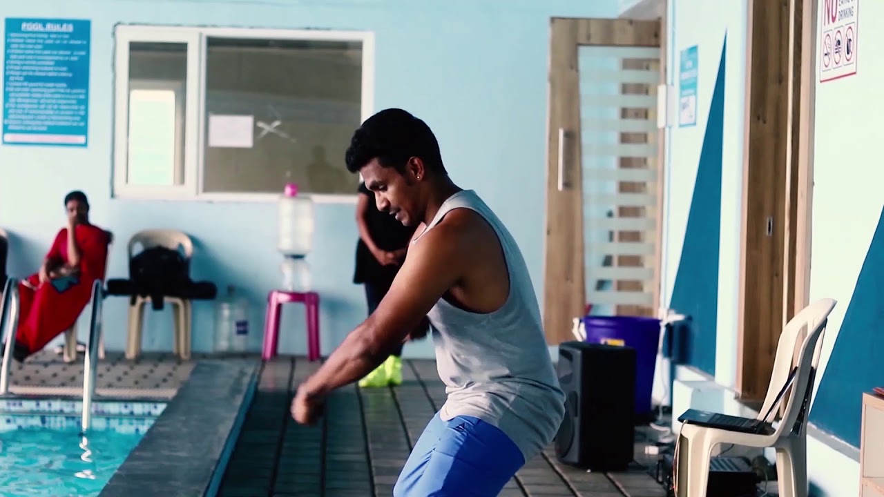 AQUA ZUMBA (pool party) - YouTube