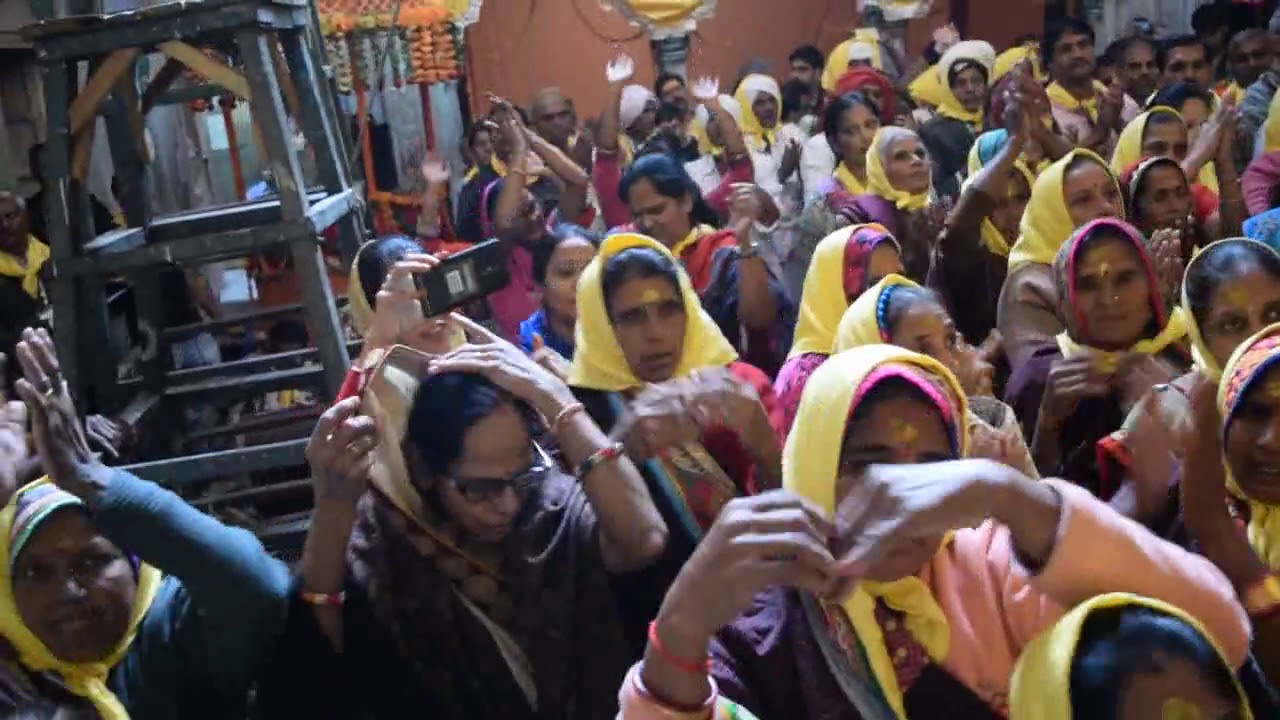 FATEHGADH YATRA- RADHA RAMAN MANDIR- VRINDAVAN - YouTube