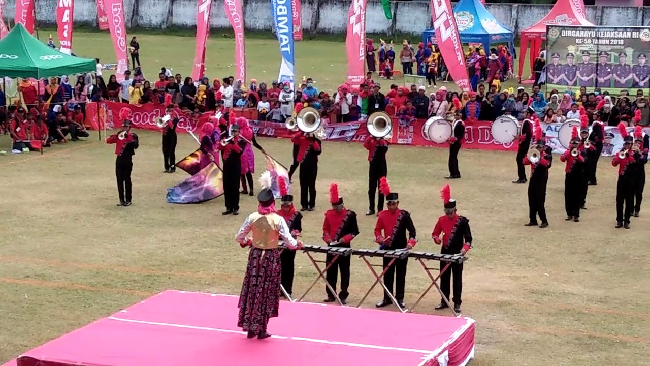 Simphony Yang Indah || Marching Band Pemda Sumbawa Barat - YouTube
