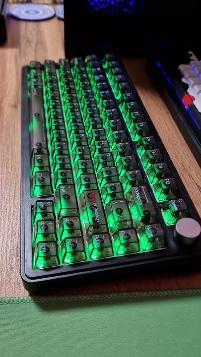 Прозрачные кейкапы против Пудинг кейкапов / Transparent keycaps vs ...