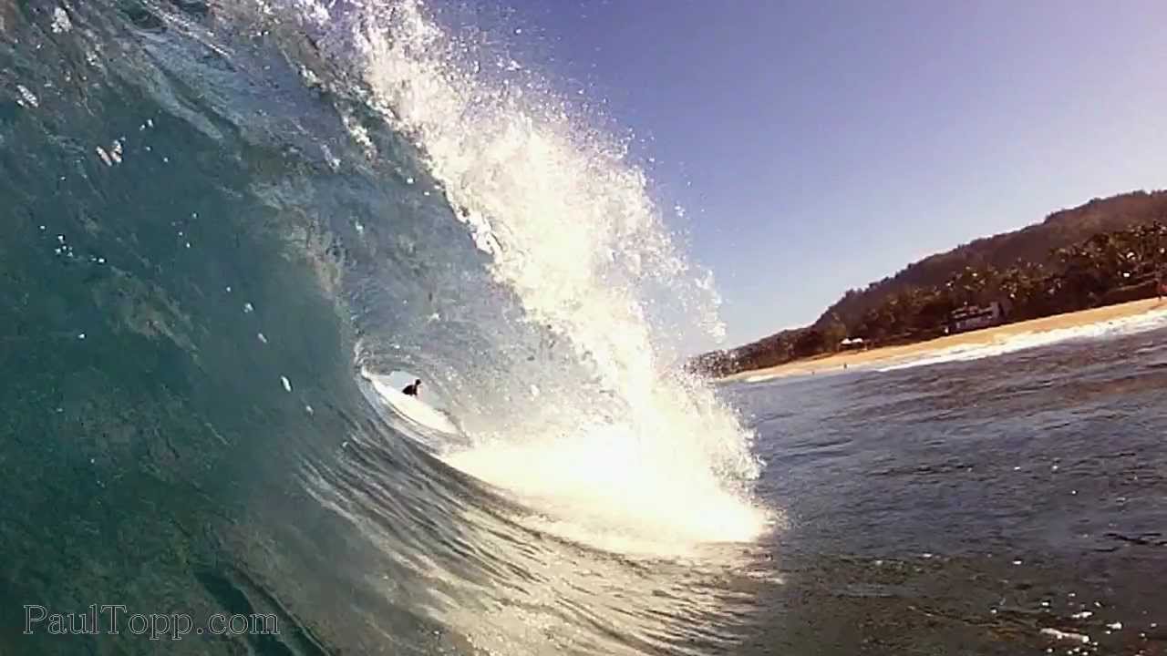 GoPro HD Surf: A Few Hollow Waves At Backdoor and Off the Wall - YouTube