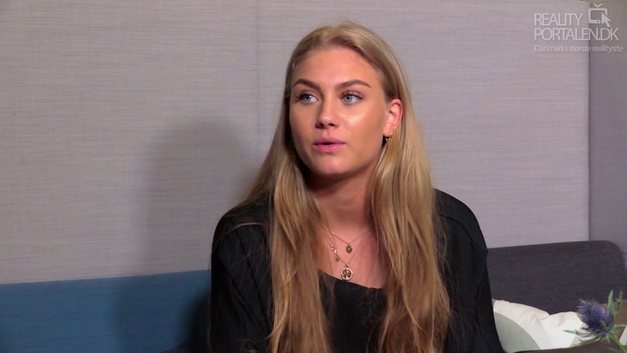 Interview | Mathilde om sin skole - YouTube