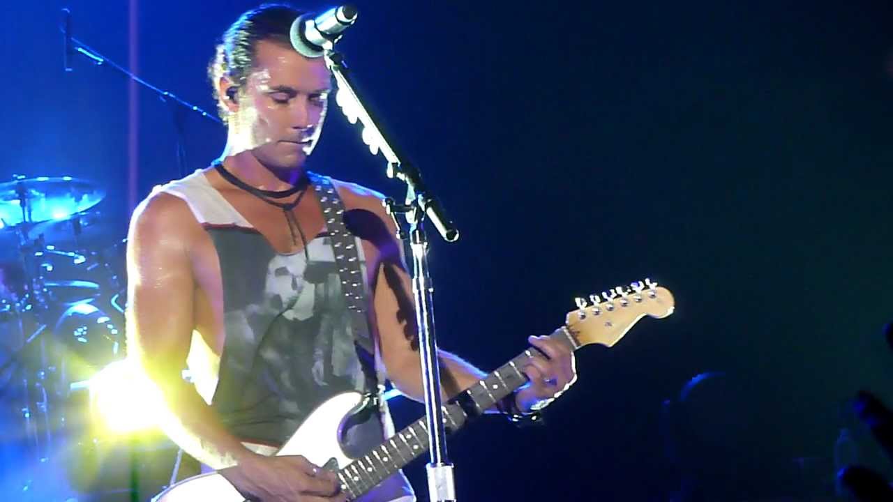 BUSH " GLYCERINE " HD LIVE FROM POINTFEST 09/10/11 ST LOUIS MO - YouTube