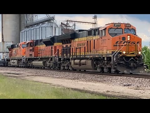 BNSF 3777 East 06/03/21 - YouTube