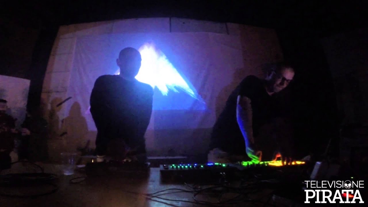 NoizyKnobs LIVE - Cavallerizza Reale, Torino - YouTube
