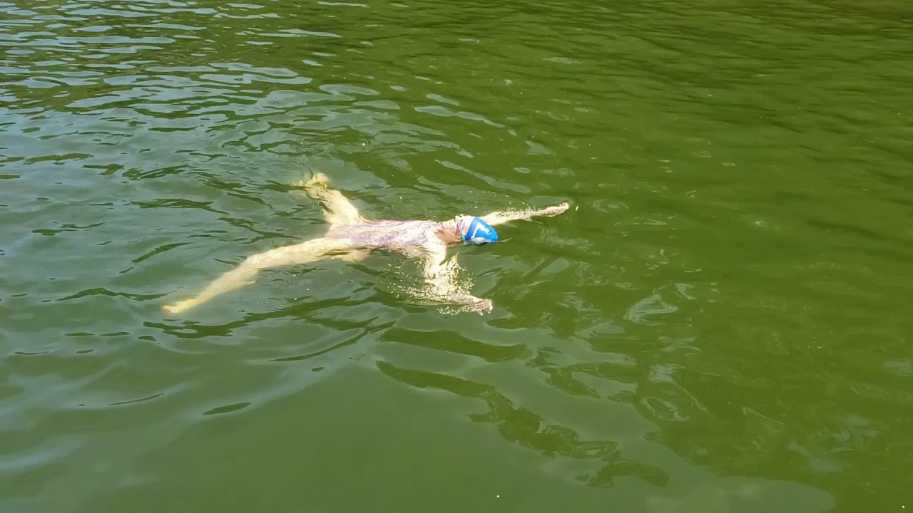 Propelling on back - YouTube