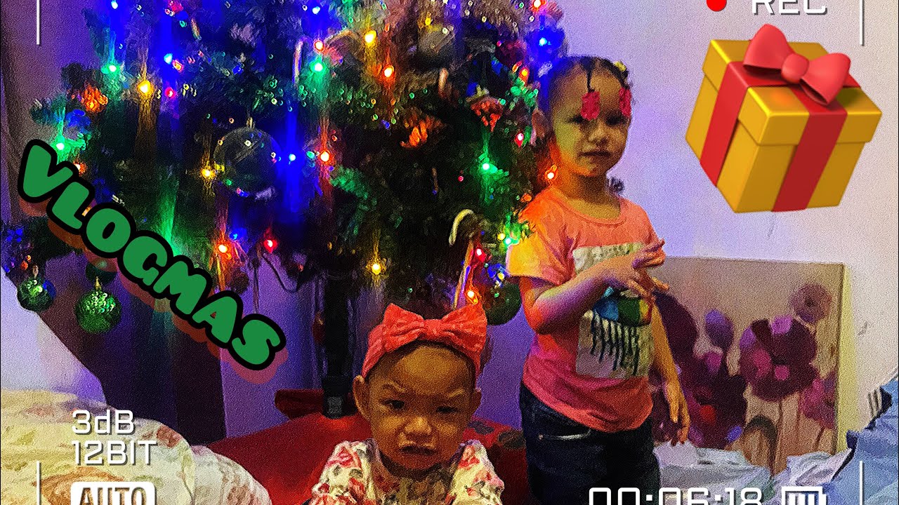 Vlogmas Day 1 ( girls playing ) ♥️🎄 - YouTube