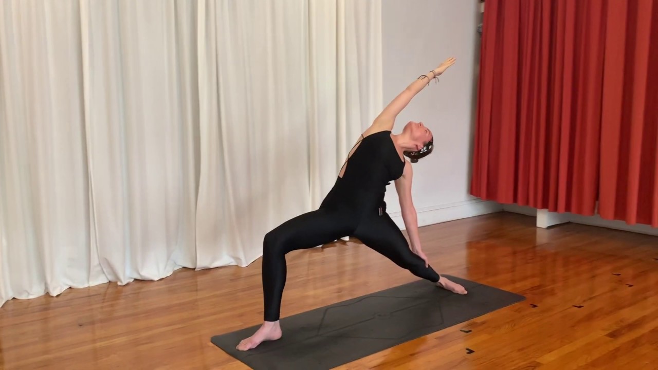 Sonic Yoga Pose of the Month March 2020 Parsva Virabhadrasana - YouTube