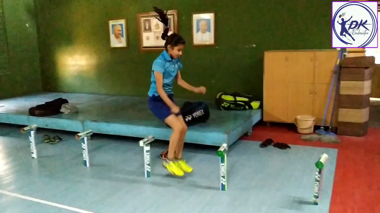 Badminton exercises - circuit training - endurance workout - fitness ...