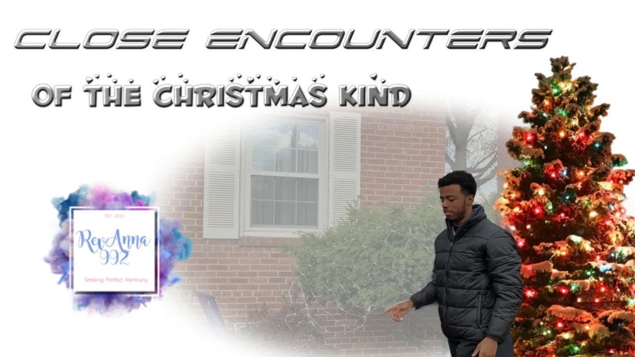 Close Encounters of The Christmas Kind - YouTube