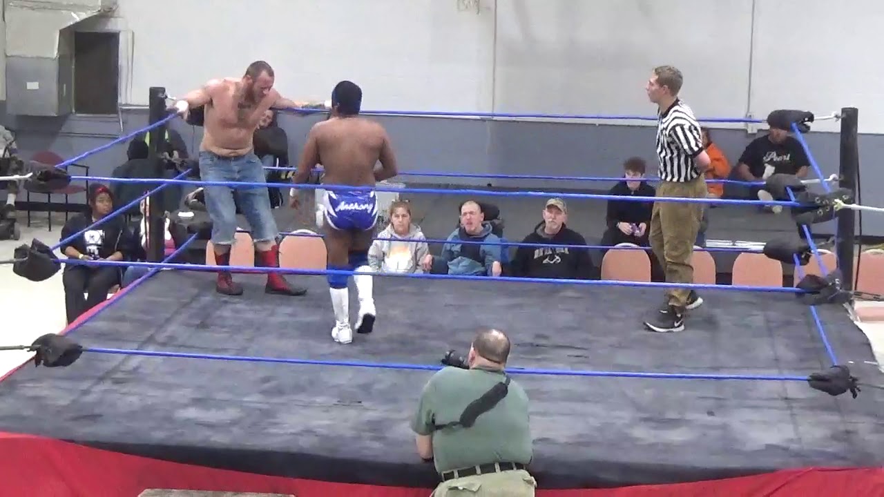 Ron Mathis vs James Anthony - YouTube