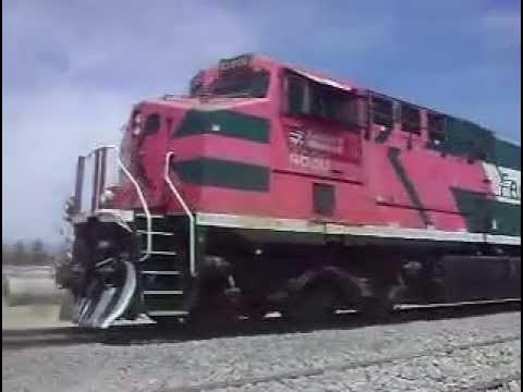 FXE 4630 y 4065 en fausto rodriguez - YouTube